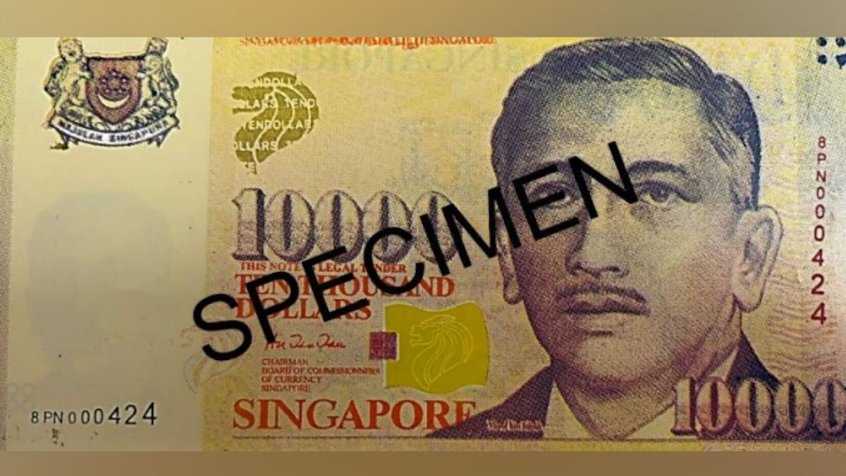 Man to be charged after trying to deposit fake S$10,000 note at bank - CNA