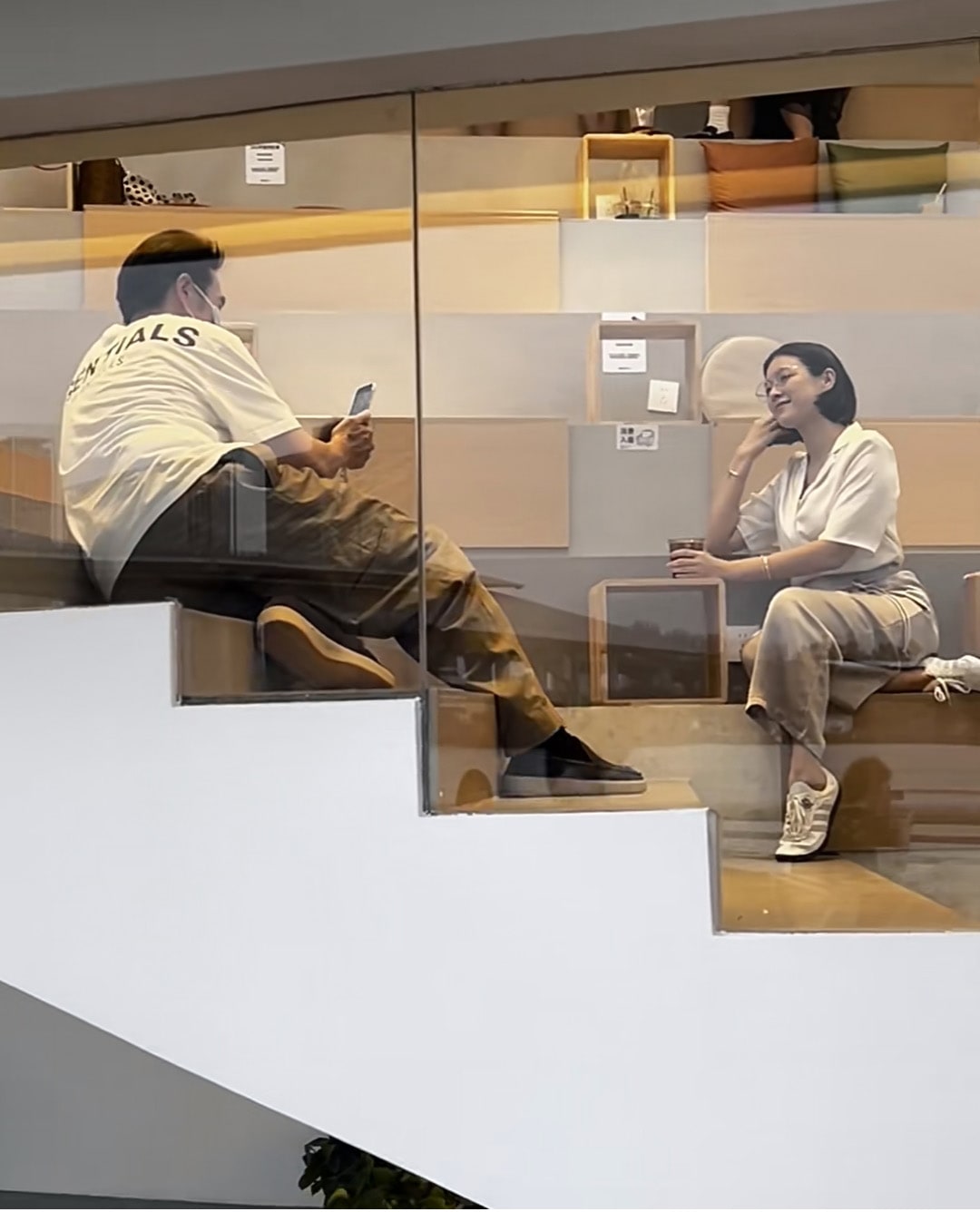These Pics Of Moses Chan Taking Photos Of Wife Aimee Chan Proves He’s ...