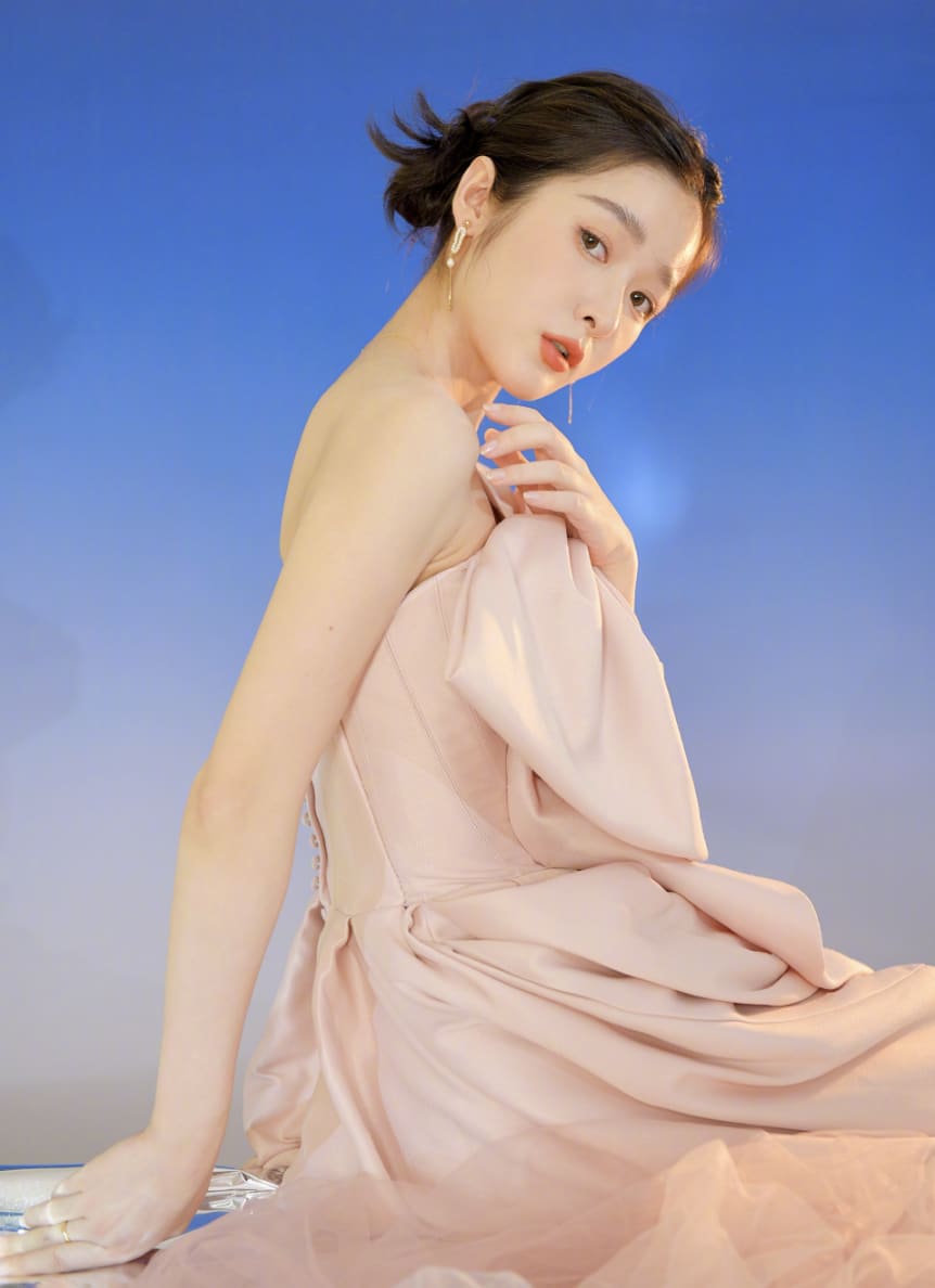 Chinese Actress Xu Jiao, 25, Who Played Stephen Chow’s Son In CJ7, Has Blossomed Into A ...