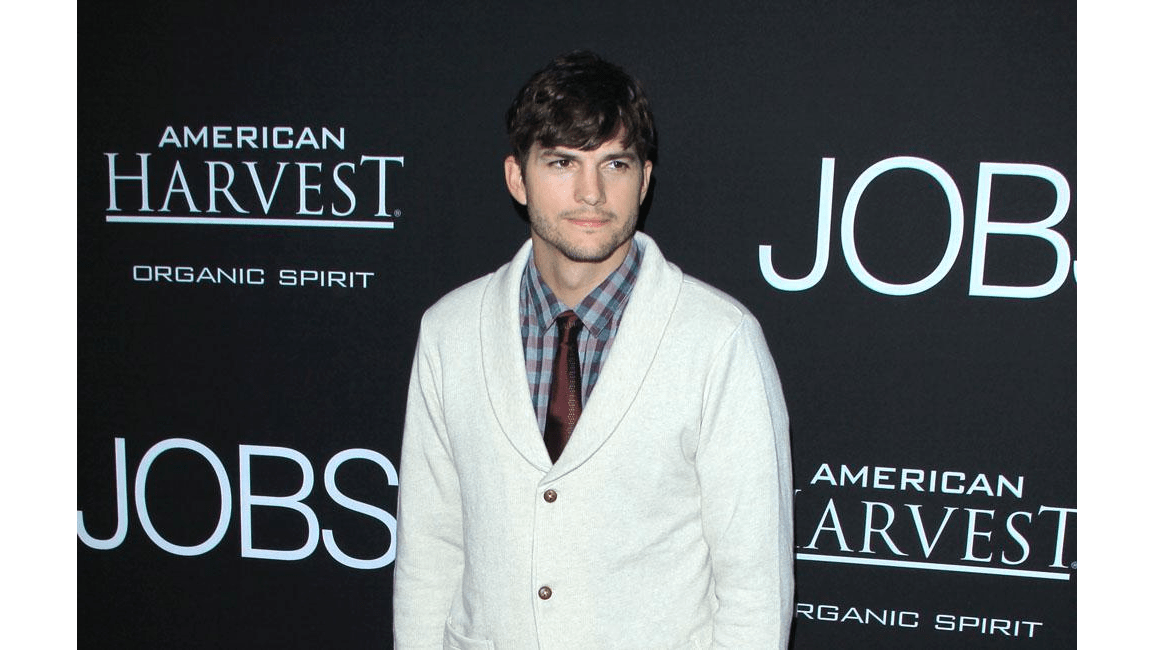 Ashton Kutcher is a better son now he's a dad - 8days