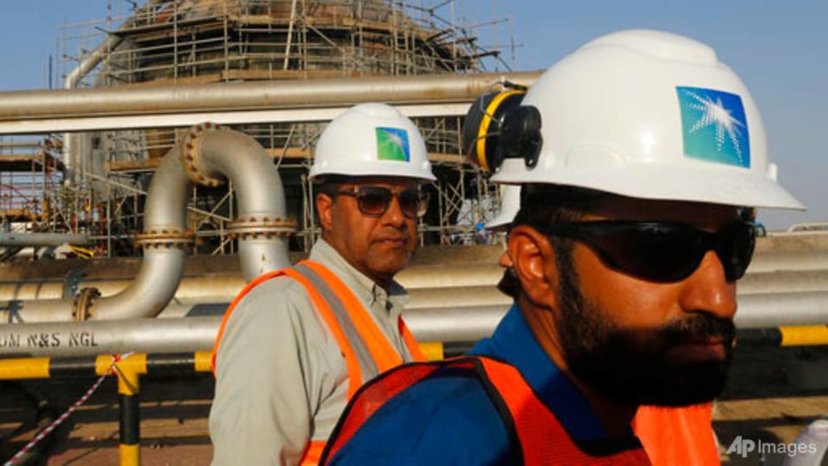 Saudi oil giant Aramco reports 30% drop in payments to state - CNA