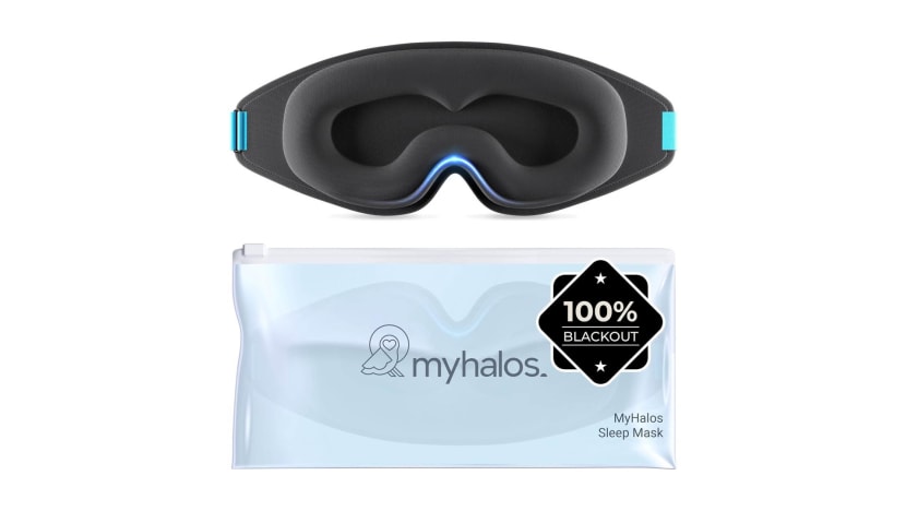 Best Things To Pack To Overcome Jet Lag, According To F1 Driver Daniel ...