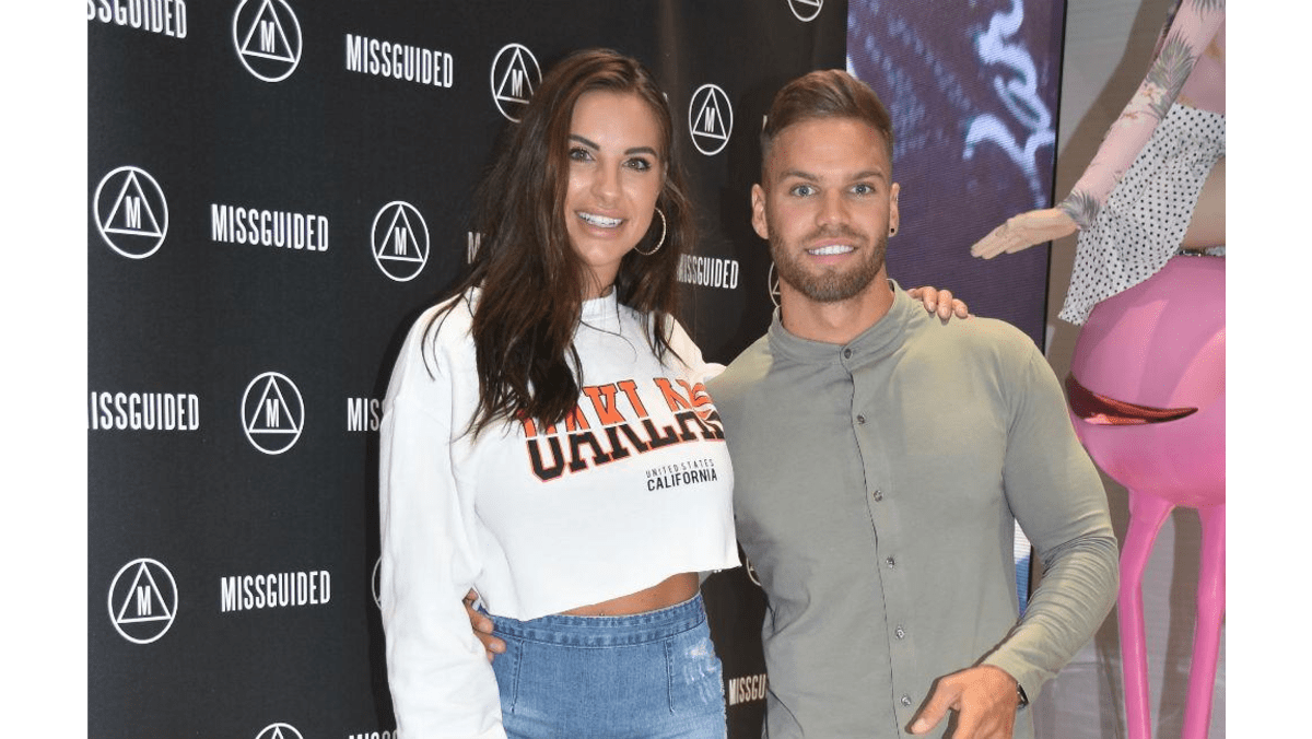 Jessica Shears admits wedding plans are going slow - 8days