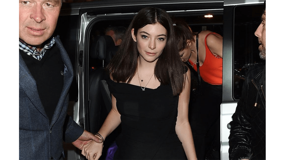Lorde's third album to 'explore new worlds' - 8days