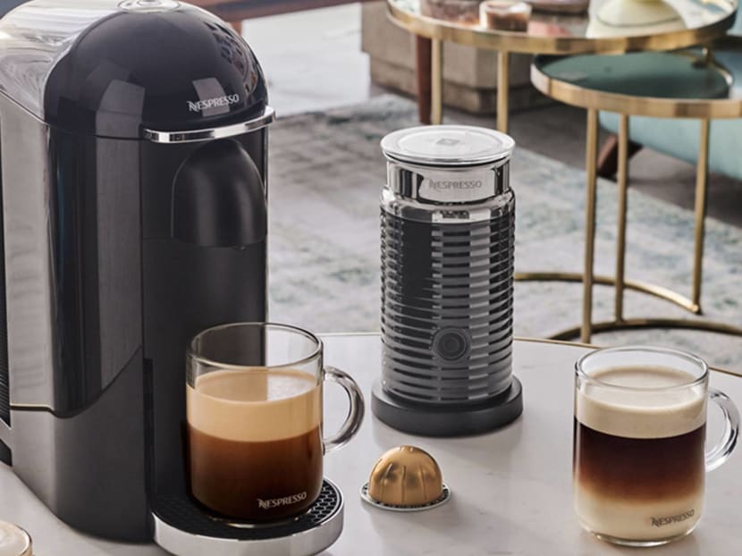 how to make coffee on nespresso machine