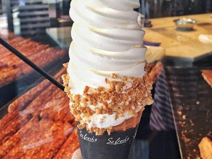 Tokyo’s Croquant Chou Zakuzaku Cream Puff & Soft-Serve Taking Over Bake ...