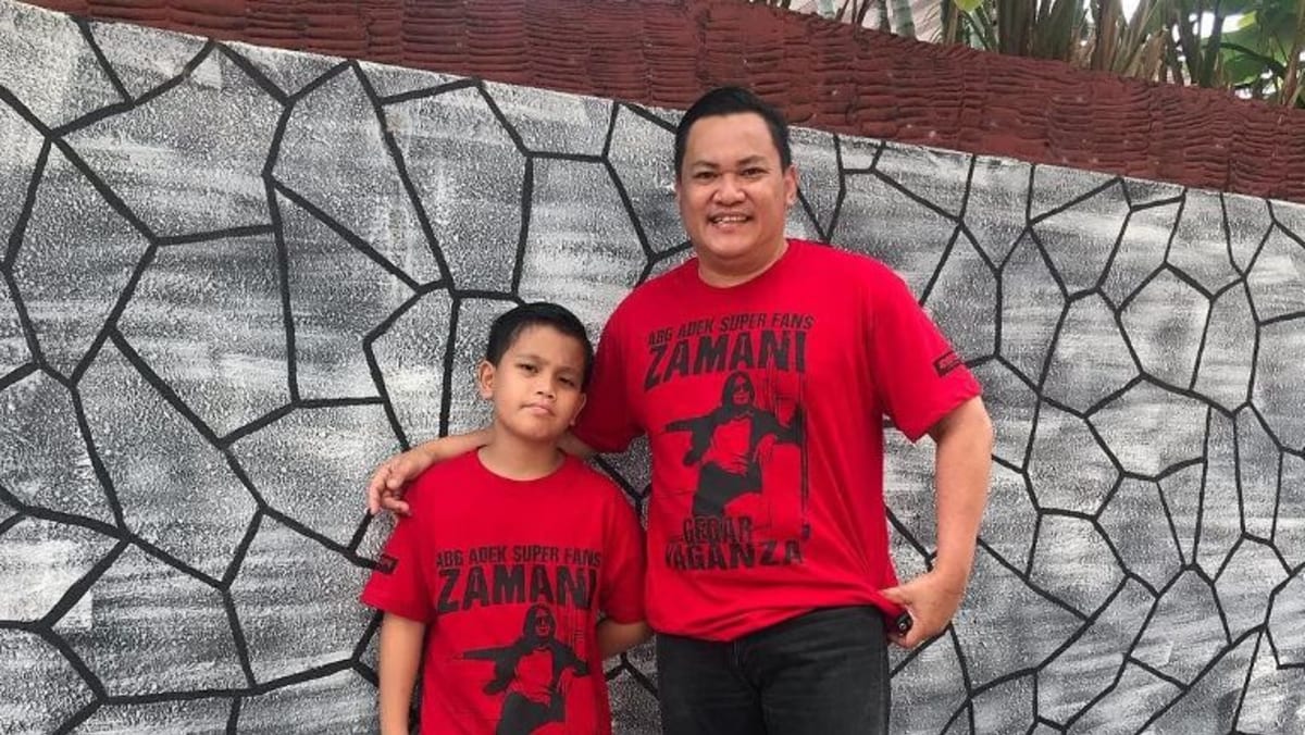 Ameng ajar anak mengaji al-Quran, nyanyi satu hobi - BERITA Mediacorp