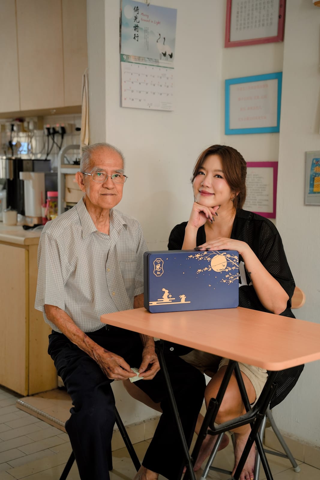 Rui En sells $96 mooncakes, sale proceeds go to 80-year-old widower ...