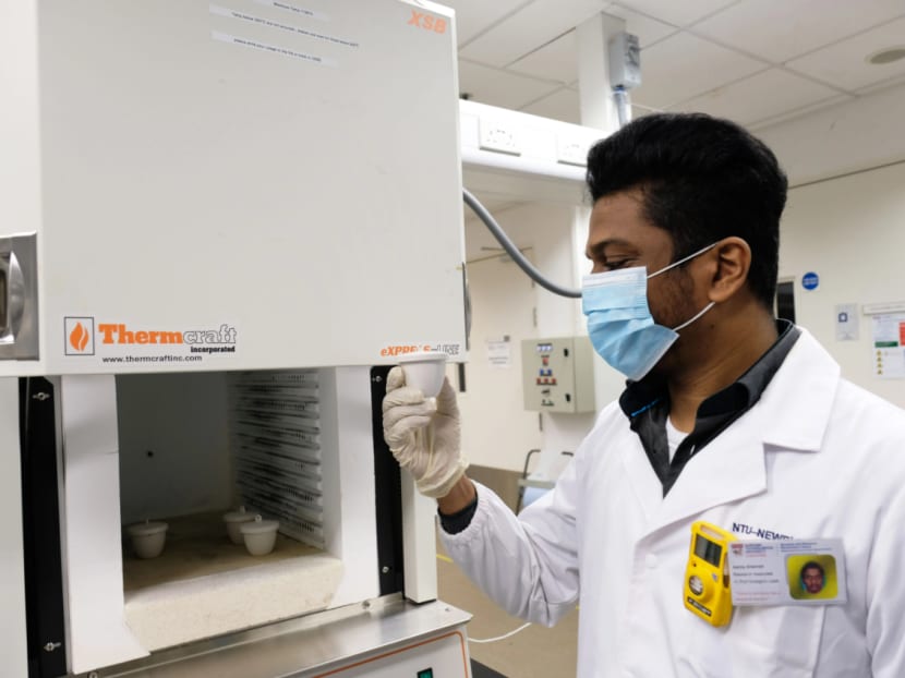 Plastic bags more eco-friendly than paper and cotton bags in countries ...