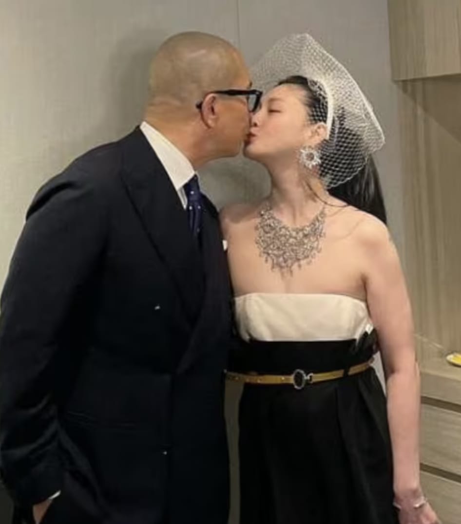 Barbie Hsu's Final Resting Place Said To Be Near Teresa Teng & Coco Lee's - 8days