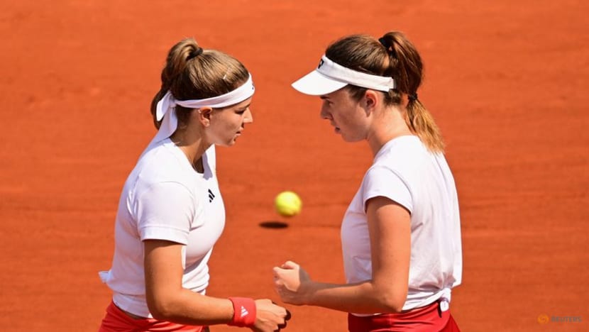 Tennis: Italians Paolini and Errani speed into Olympic doubles final - CNA