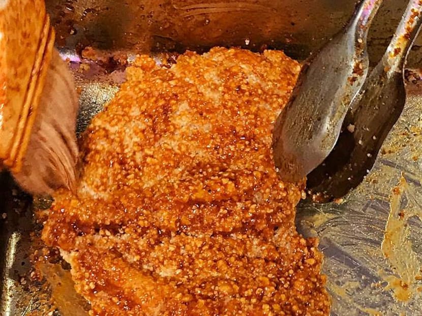 Monga Fried Chicken Opens Ion Orchard Outlet Tomorrow, We Try New Spicy ...