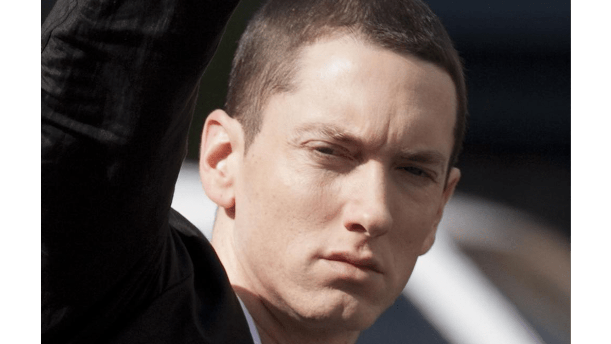 Eminem scores UK chart double as he tops Albums and Singles Chart - 8days