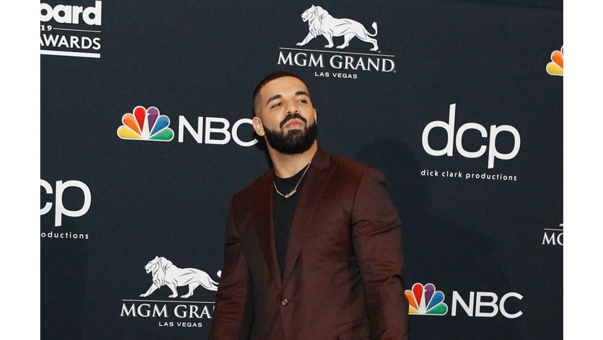 Drake makes history at Billboard Music Awards 2019 - 8days