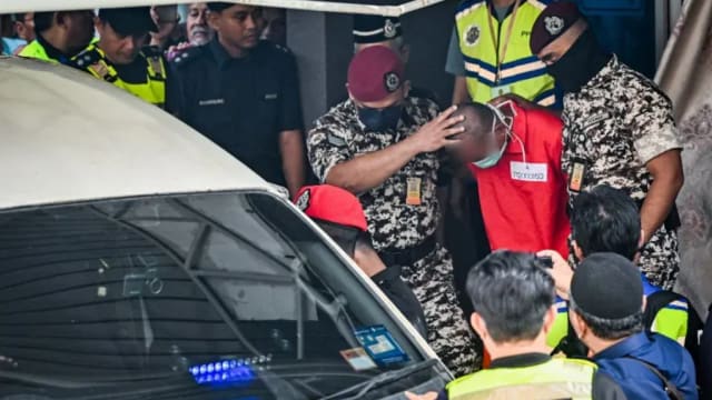 继登嘉楼后 伊党要在其他执政州公开鞭刑 - 8world