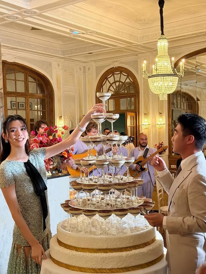 Mario Ho & Supermodel Ming Xi Finally Get Their Fairytale French ...