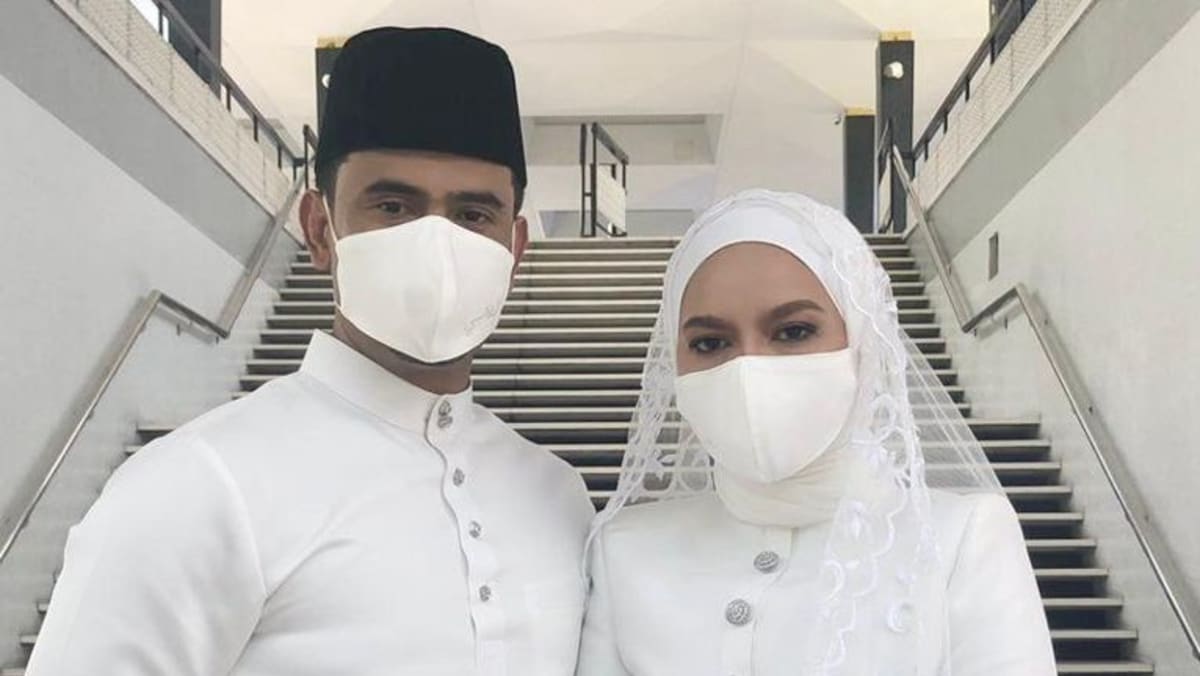 Remy Ishak kini bergelar suami, selamat ijab kabul dalam majlis ringkas - BERITA Mediacorp