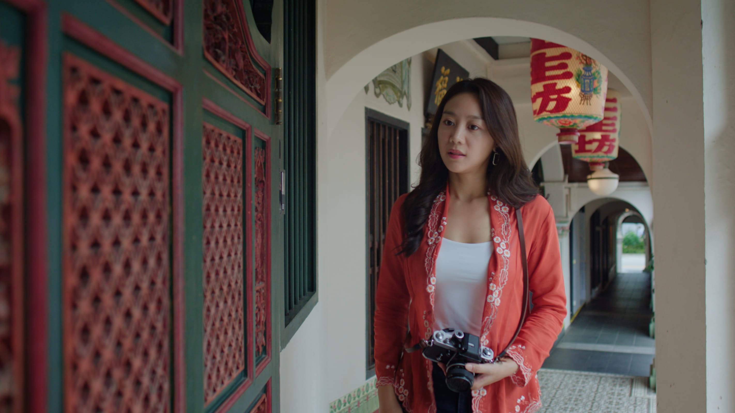 How Are The Modern Day Characters Of Tasha Low, Felicia Chin In Emerald Hill & The Little Nonya ...