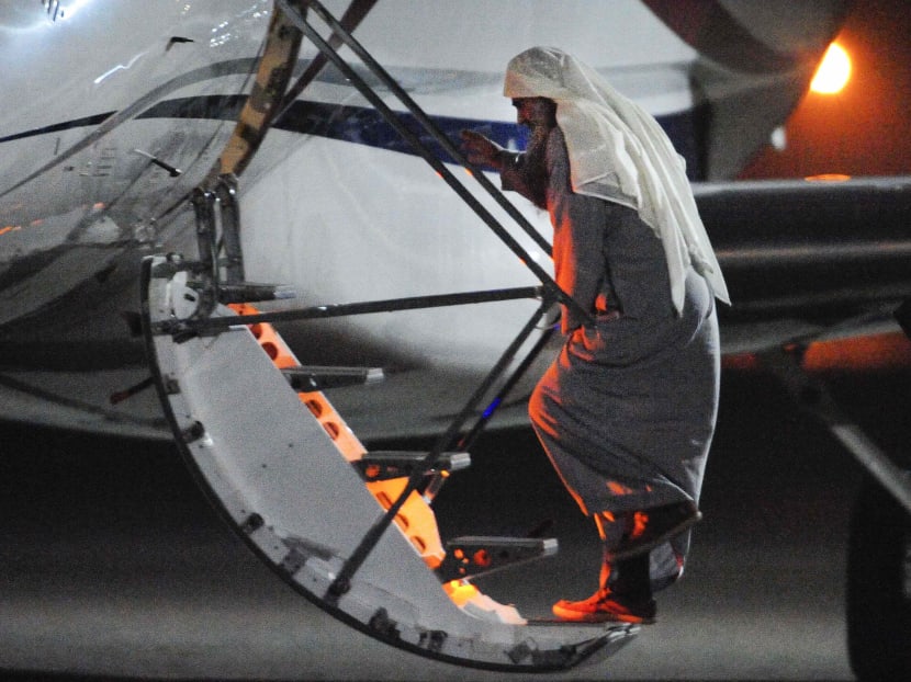 Radical Muslim cleric pleads innocent to terrorism - TODAY