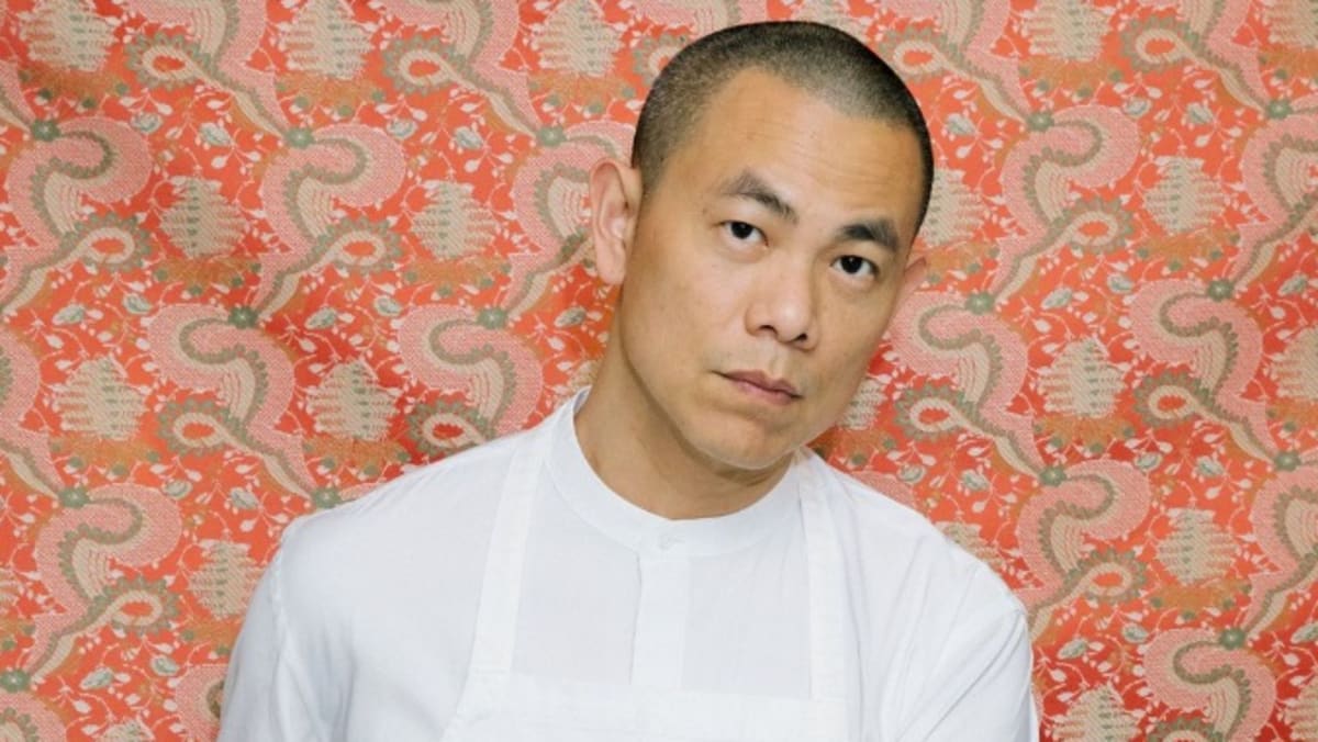 Celebrity chef Andre Chiang announces retirement, closing restaurant ...