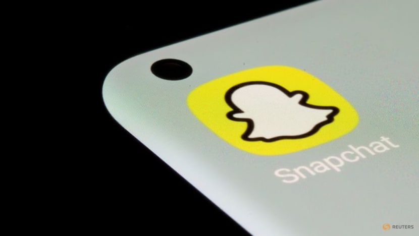 Snap beats revenue and user growth estimates, announces $500 million ...