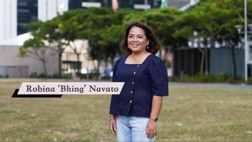 28 ஆண்டுகள் கழித்து சொந்த நாடு திரும்பும் பணிப்பெண்- சிங்கப்பூரர்களின் ...