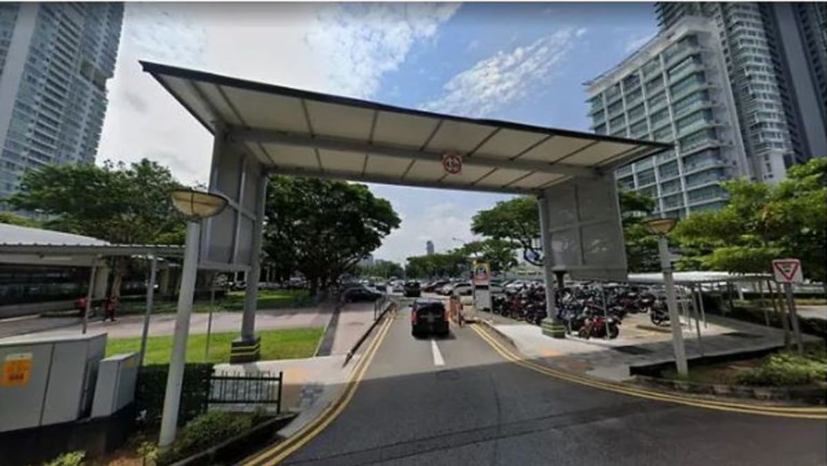 Tempat letak kereta sebelah Bangunan ICA henti operasi tahun depan ...