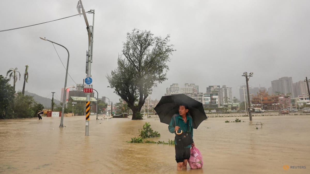 Taiwan reopens, mopping up after Typhoon Krathon - CNA