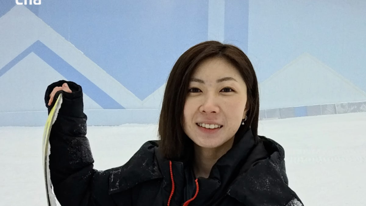 Inside the world’s largest indoor ski resort - CNA