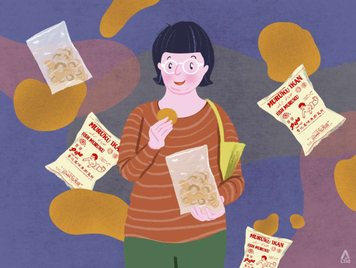 Emotional support things in an aunty's bag that's not a water bottle ...