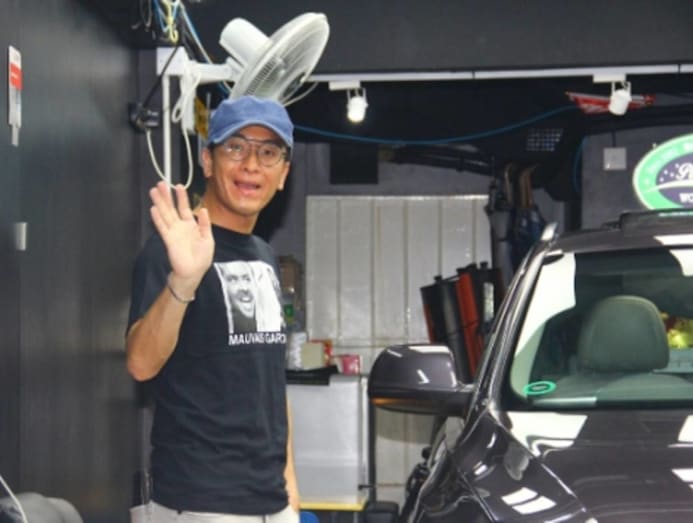 Kenneth Ma Is No Longer Wearing The Promise Ring He Bought With ...