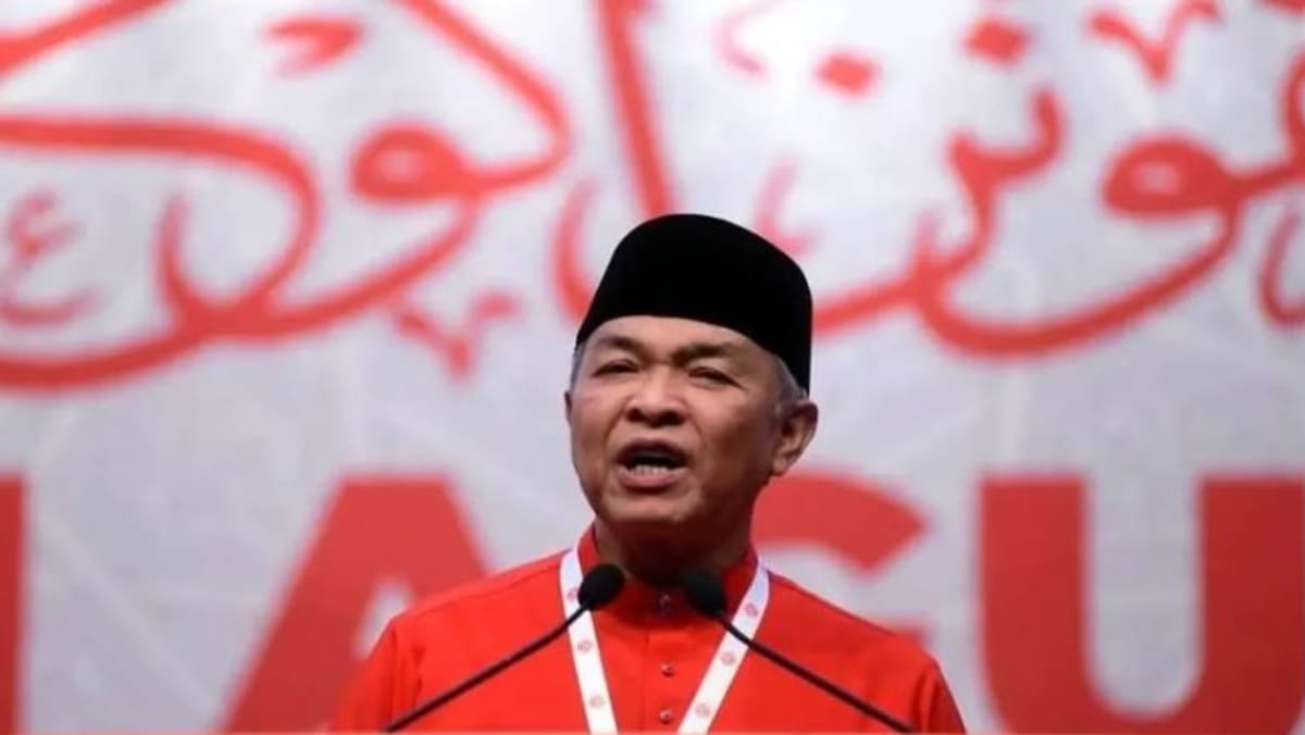 Mahkamah Tinggi M'sia perintah Ahmad Zahid bela diri atas 47 tuduhan pecah amanah, rasuah ...