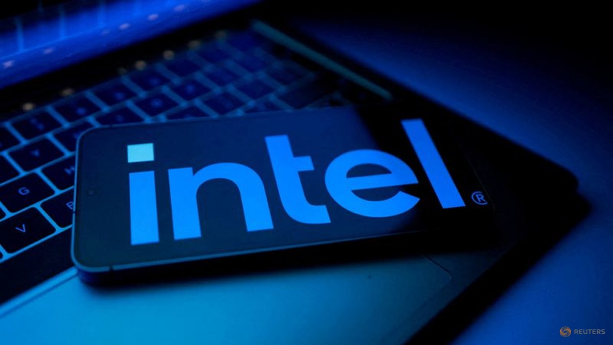 Intel signals return to AI race with new chip to launch next year - CNA