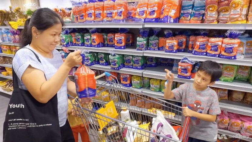 Raising 7 children on under S$3,000 a month in Singapore - CNA