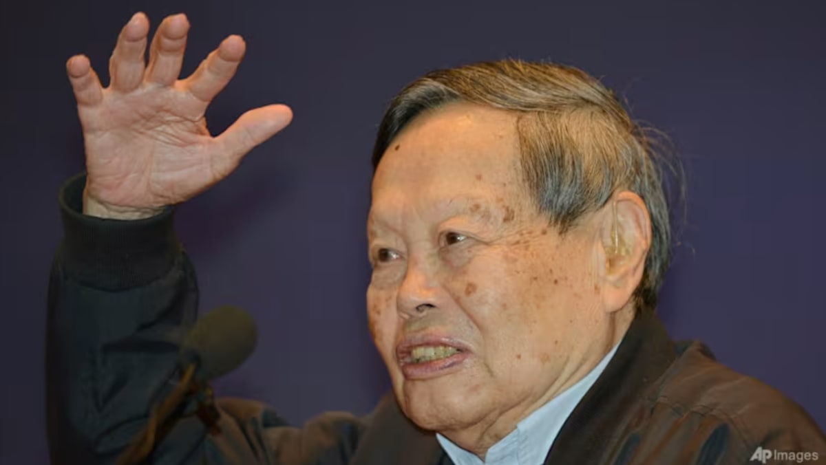 நொபெல் பரிசு வென்ற உலகப் புகழ்பெற்ற விஞ்ஞானி 103 வயதில் காலமானார் - Seithi Mediacorp