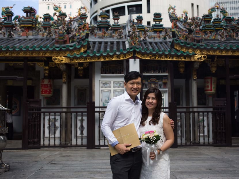 A match made by god at Yueh Hai Ching Temple - TODAY