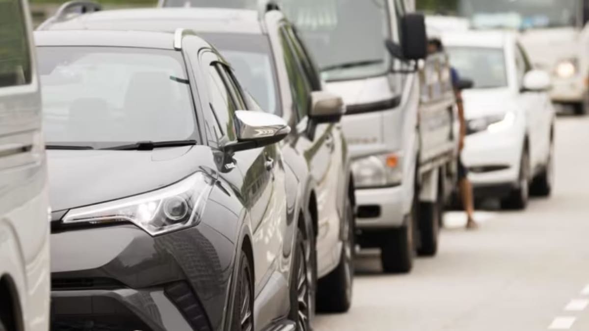 Harga COE Kategori A jatuh 10%, premium kebanyakan kategori merosot ...