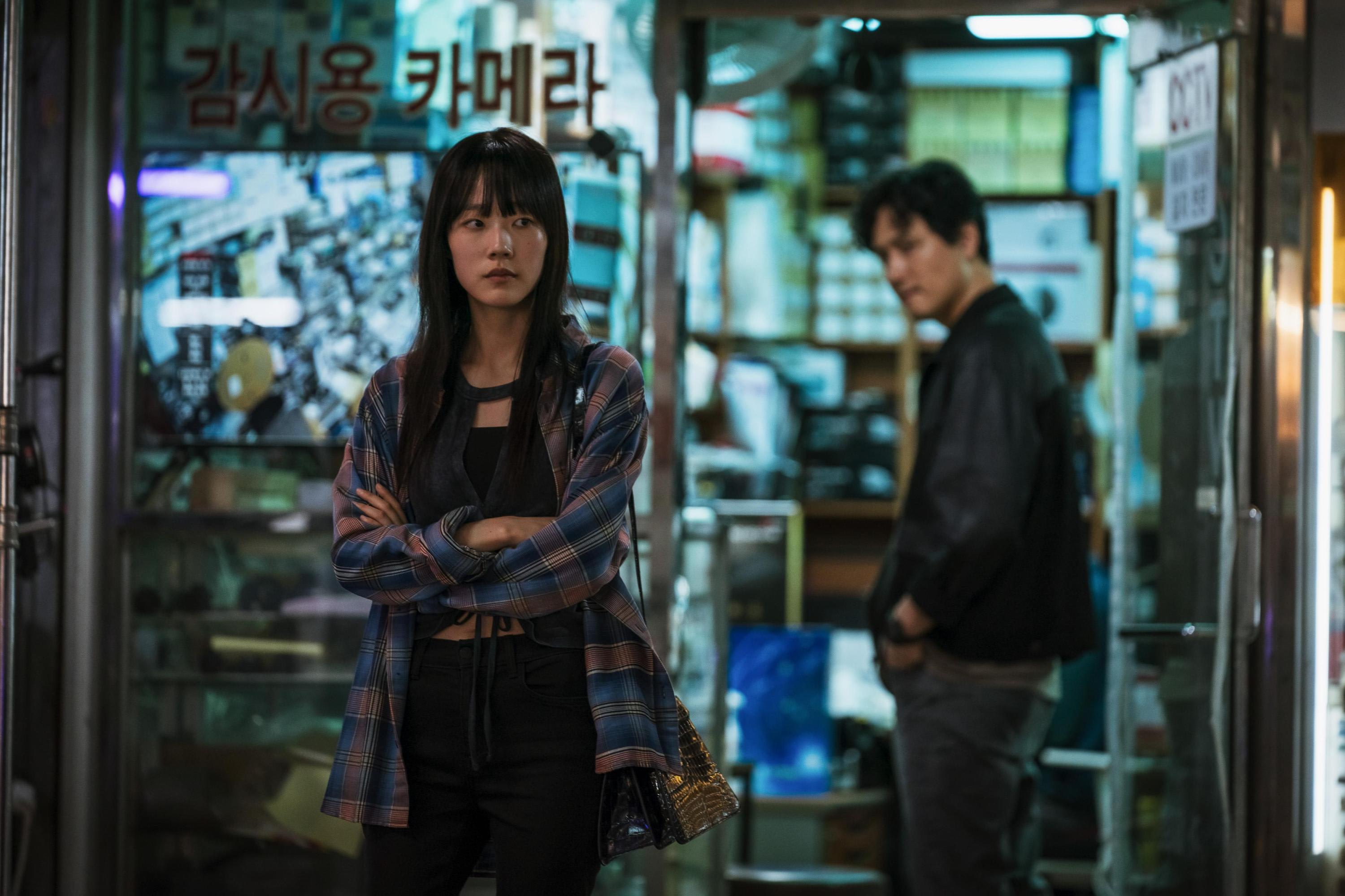 “Yadang: The Snitch” “黑白”之间的较量，看线人如何绝地大反击！ - vibes by 8world