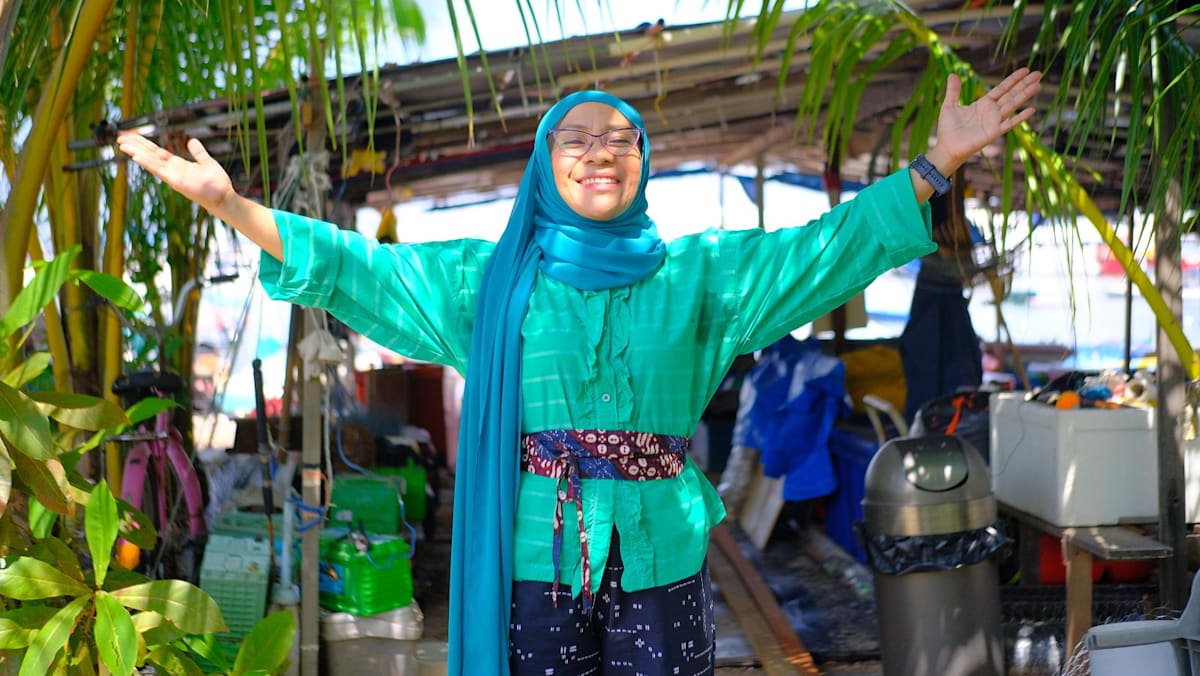 Orang Laut singer Asnida Daud preserves her heritage through music ...