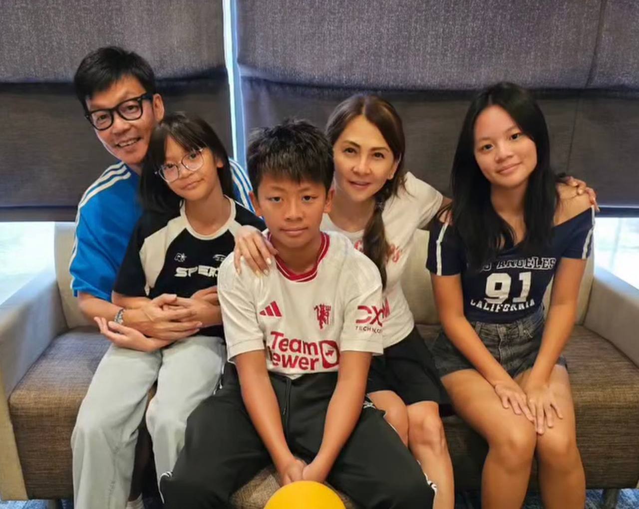 Mark Lee Drops New Hokkien Song, Dedicated To "Tough Men Searching For ...