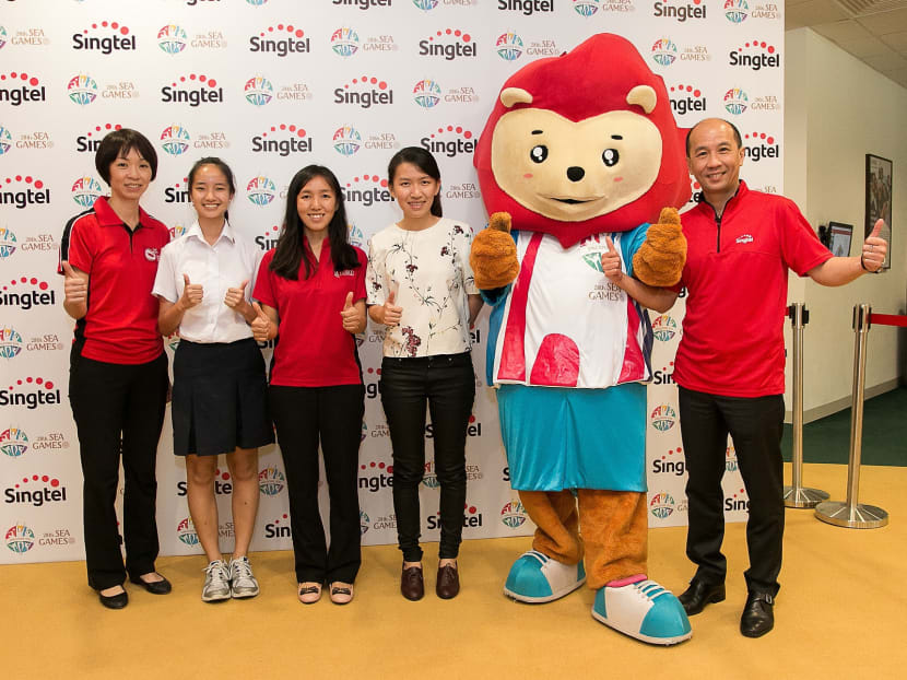 Gallery: Singtel cheers for Team Singapore - TODAY