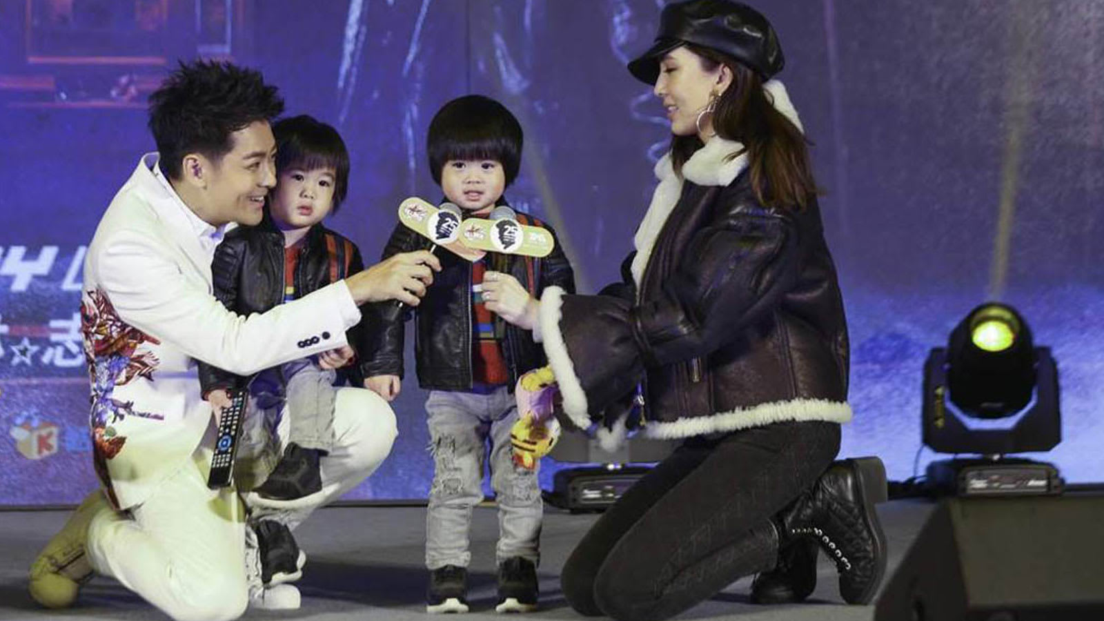 Jimmy Lin and his family flew to Beijing to promote his new album - 8days