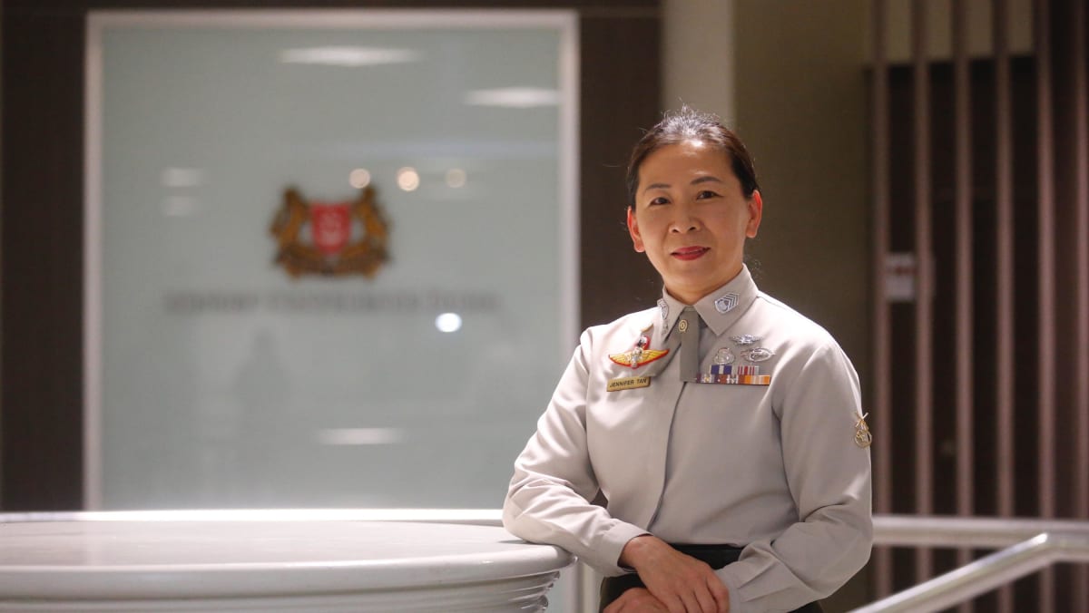 Commander becomes first female Chief Warrant Officer in SAF - TODAY