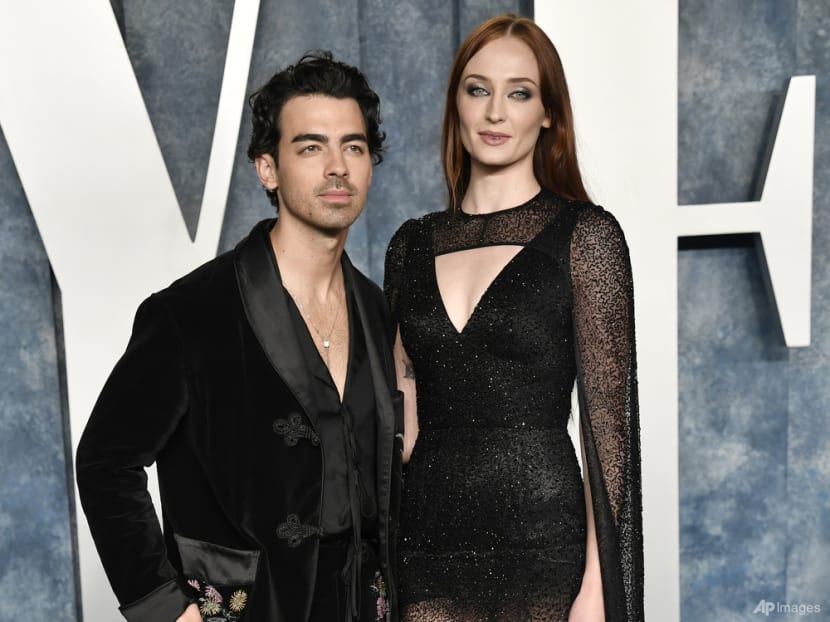 Joe Jonas and Sophie Turner reach temporary custody agreement over children - CNA Lifestyle