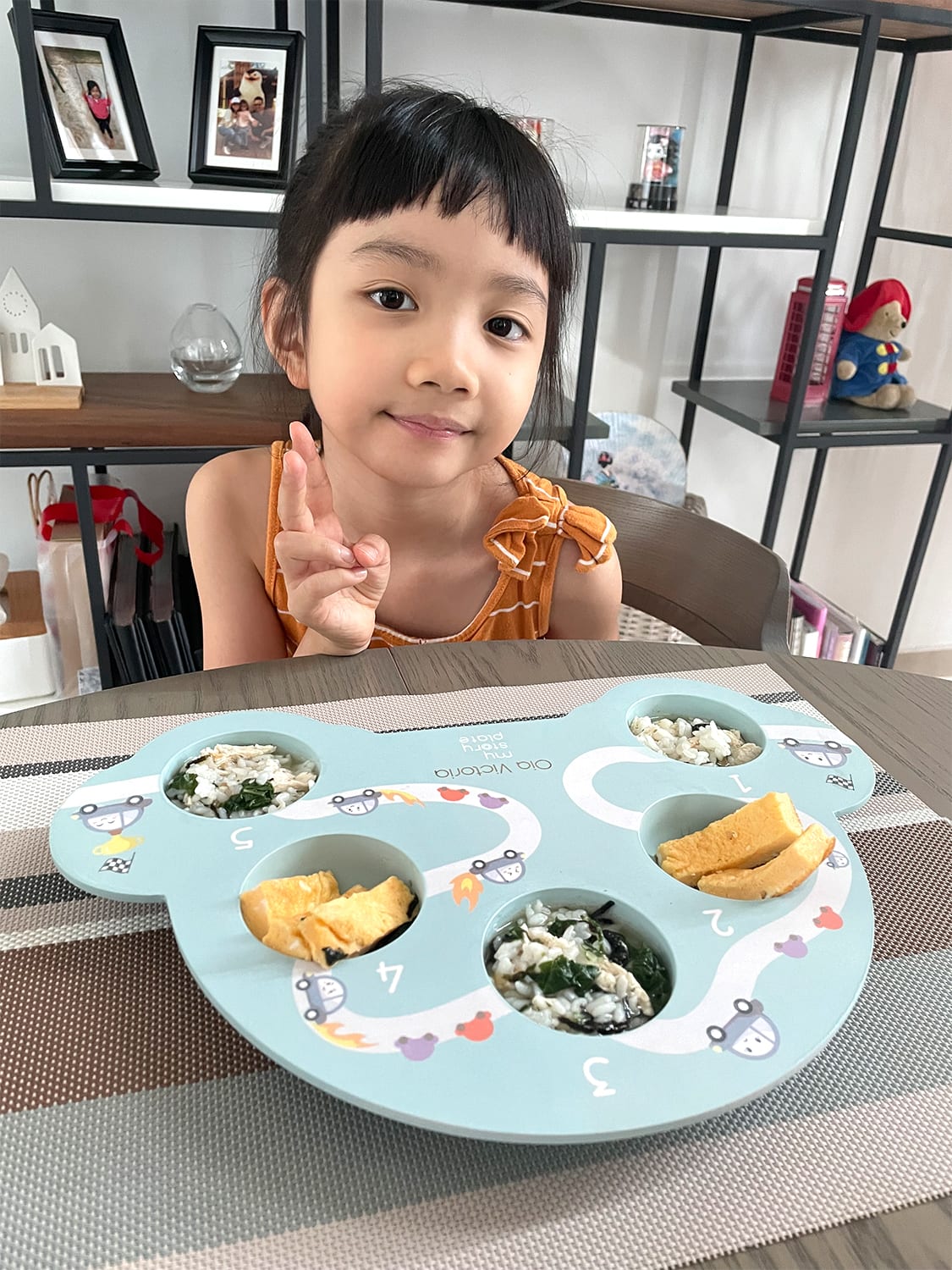 My Story Plate: This Singapore mum designed a plate to stop her ...