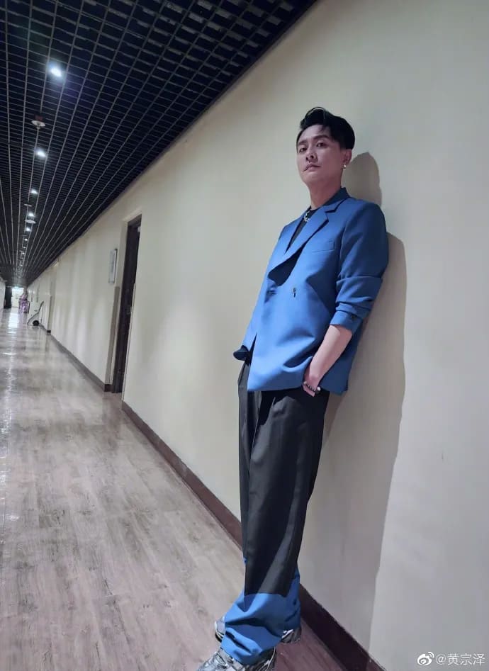 Bosco Wong, 42, Says He’s Still Single ‘Cos His Mum Has Driven Away ...