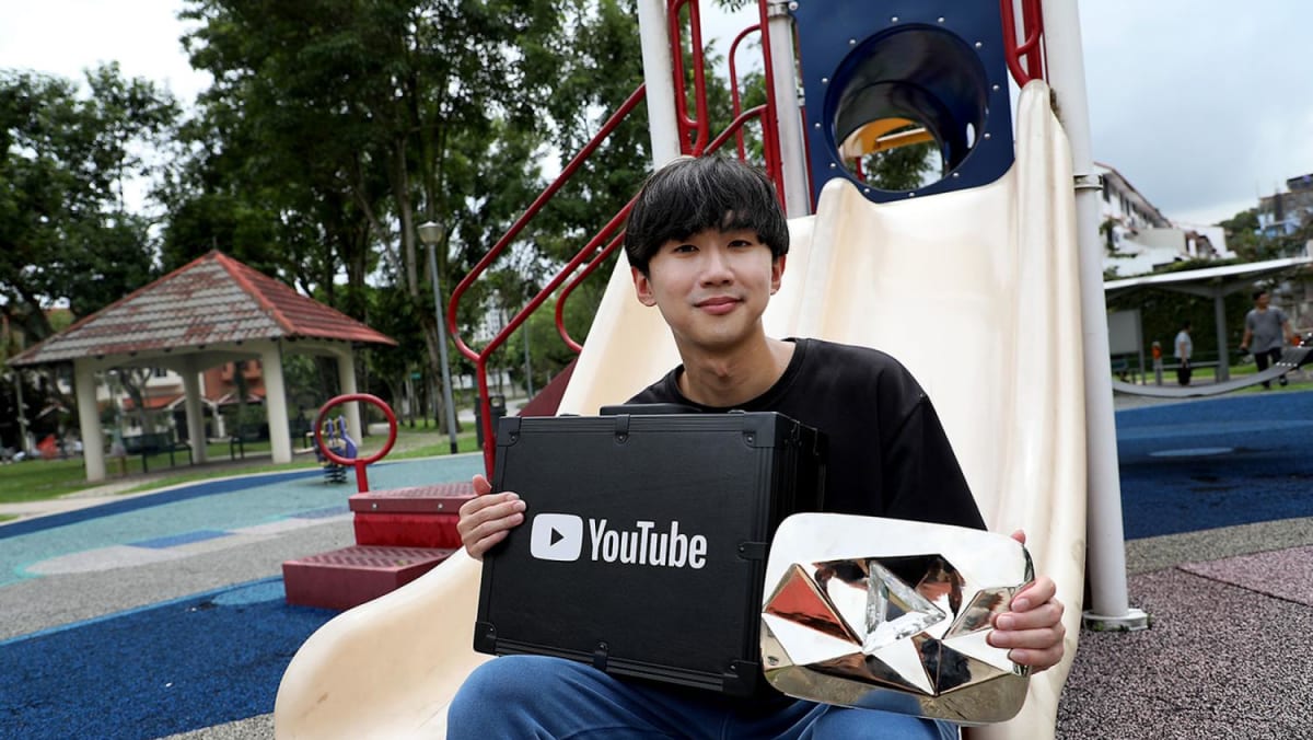 The Stories Behind: The Singaporean who drew 11 million YouTube ...