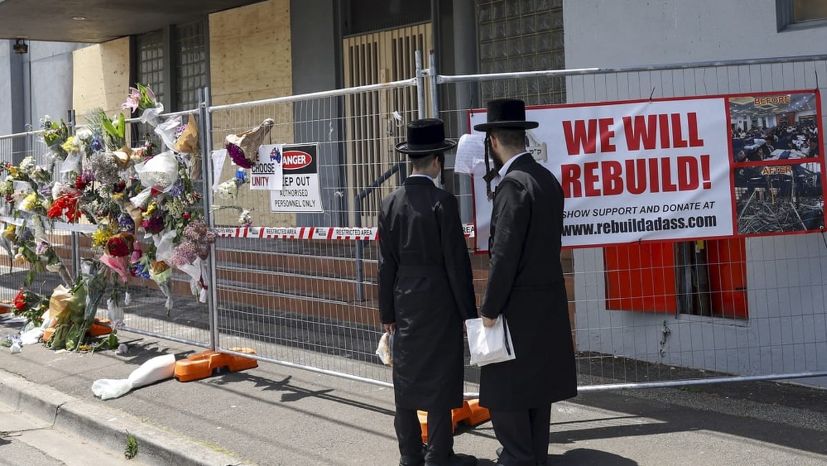Australia launches antisemitism task force after synagogue arson attack ...