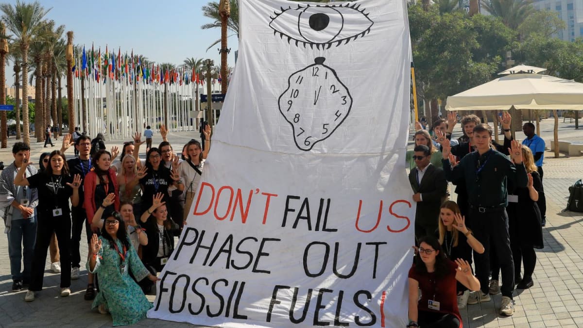 Explainer: Why nations at COP28 are struggling to reach consensus over fossil fuels - TODAY
