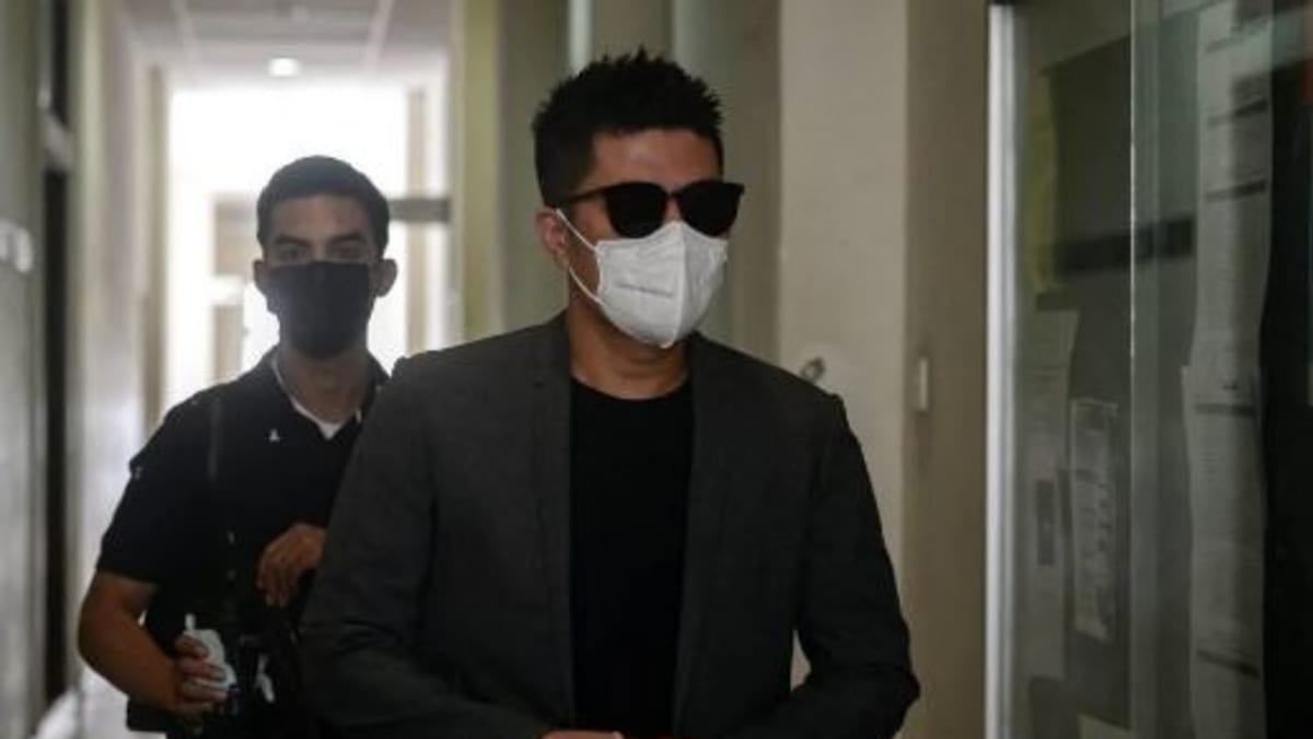 Awal Ashaari usul gugur pertuduhan lakukan perbuatan khianat - BERITA ...